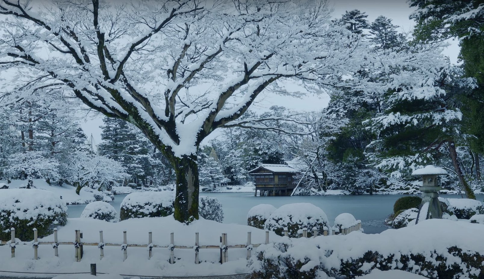 Kenrokuen Garden: A Detailed Guide to Its History and Features