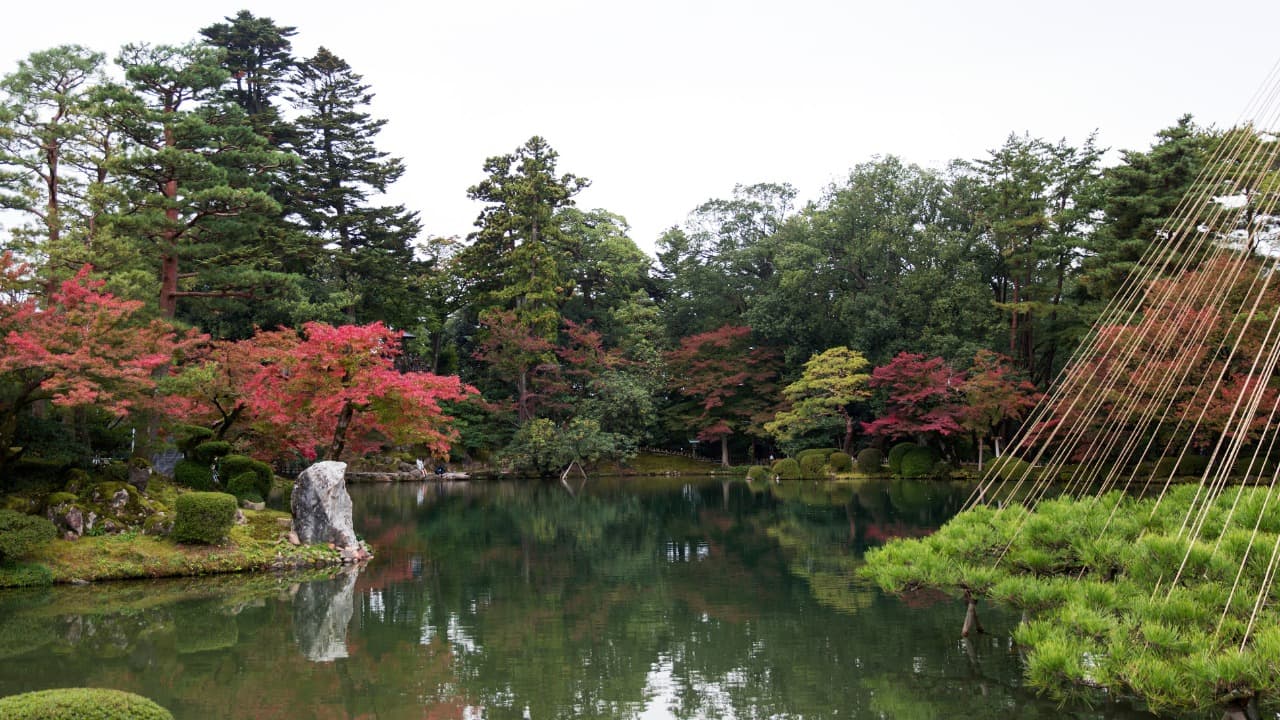 Kenrokuen Garden: A Detailed Guide to Its History and Features