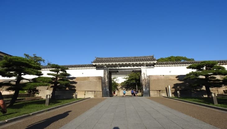 Osaka Castle: Detailed Explanation of History and Overview